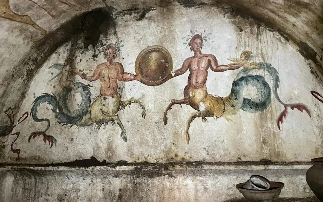 2,000-year-old 'Tomb of Cerberus' with Fresco of Three-Headed Dog ...