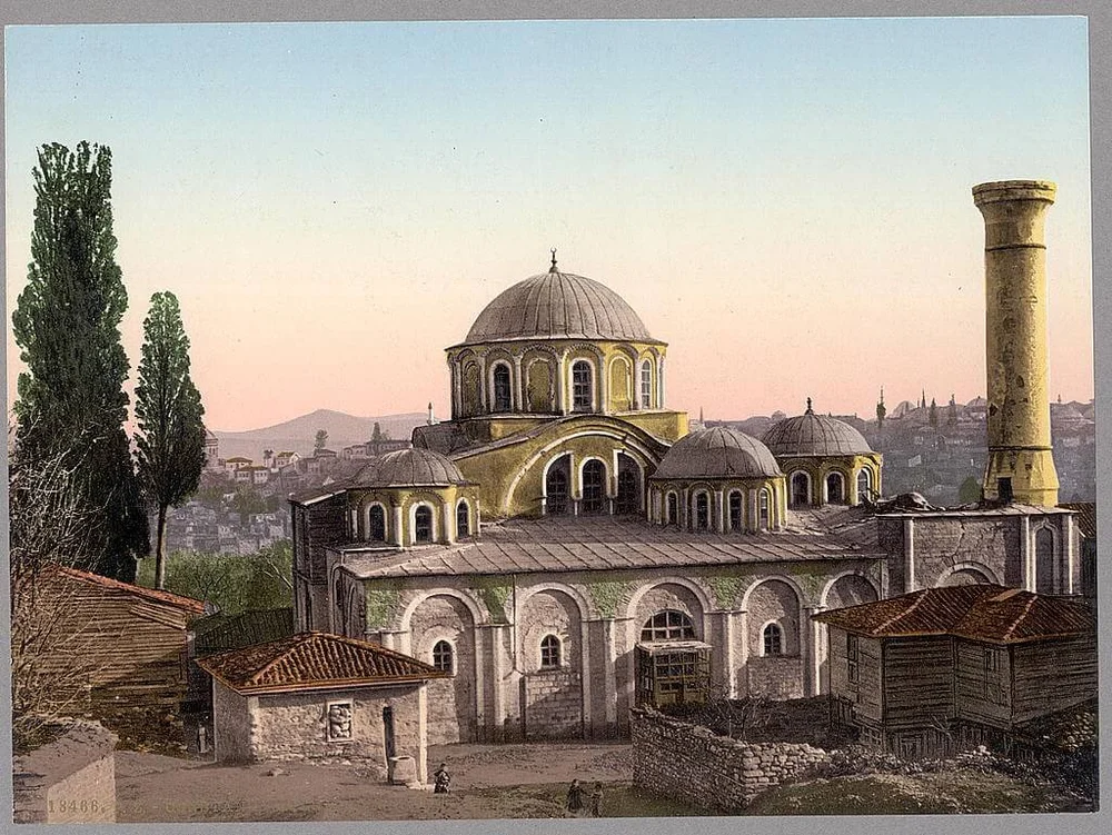 Turkey Converts The Famous Byzantine Chora Monastery Into a Mosque