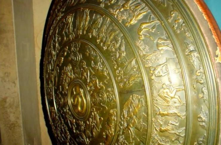 The Legendary Shield of Achilles: Homer Devoted 134 Verses to It in the ...