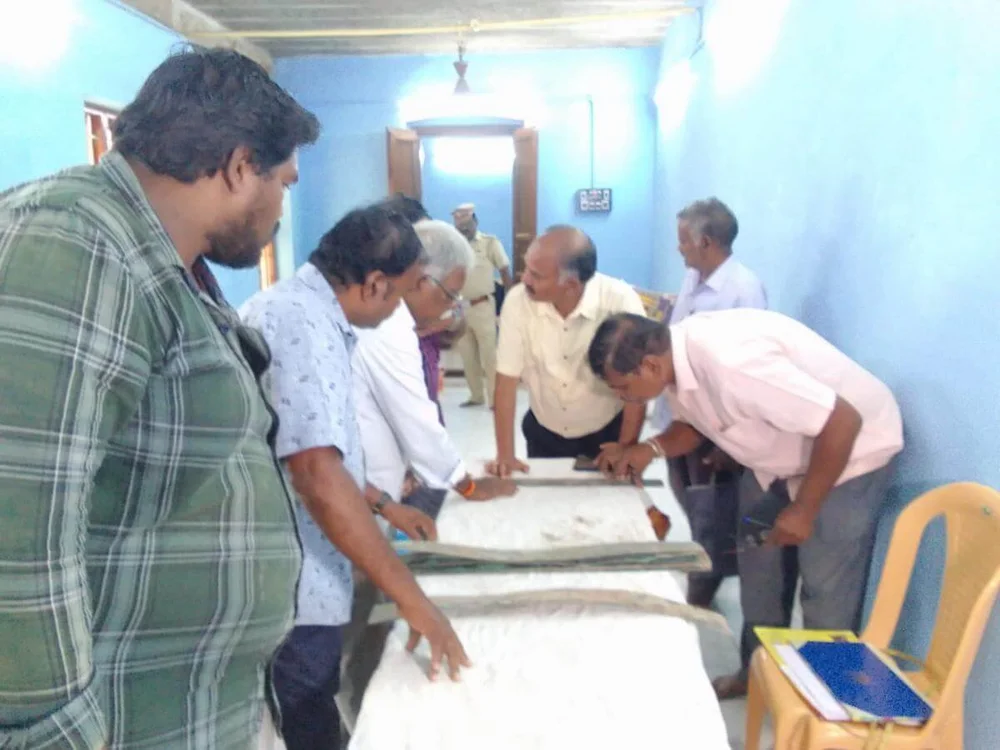Indian Archaeologists Examine Thevaram copper plates found in Sirkazhi ...