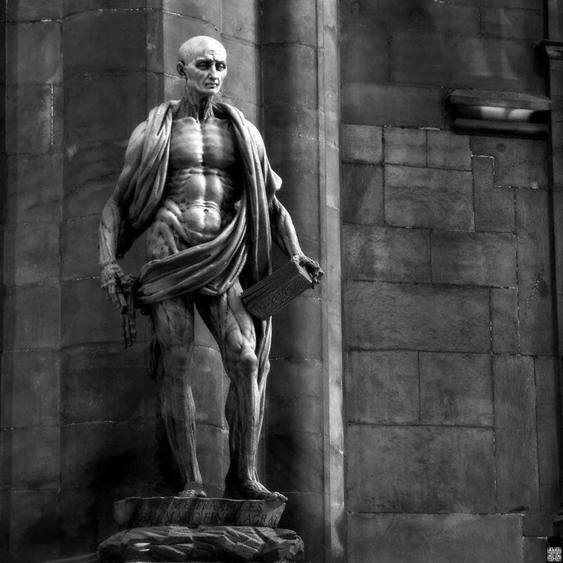 Α 450-year-old Catholic statue of a saint that was mysteriously skinned ...