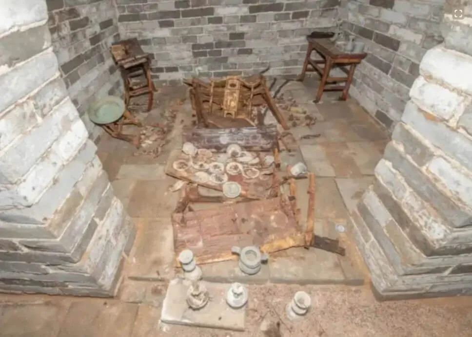 Untouched Ming Dynasty Vassal King's Tomb Unearthed in Xinfu District ...