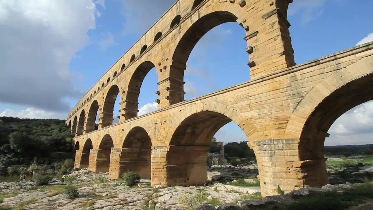 Unveiling the Secrets of Ancient Building Durability: What Modern ...