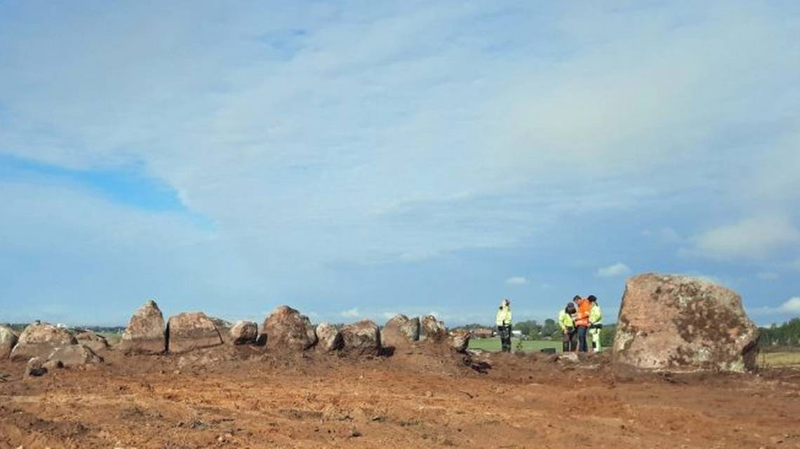 Unusual Stones Lead Archaeologists to Viking-Era Tomb — Two Coffins ...