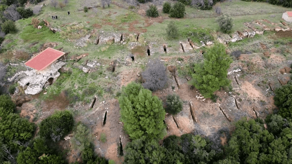 The Mycenaean Necromanteion of Palaiokastro: The Oldest Ritual Site in ...