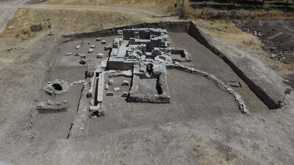 Underfloor Heating System Discovered in 1,700-Year-Old Roman Bath