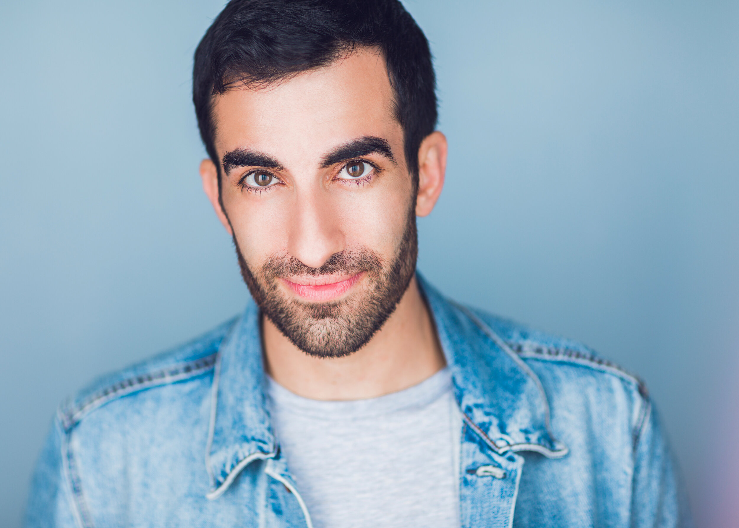 Cast — Not Looking The Series