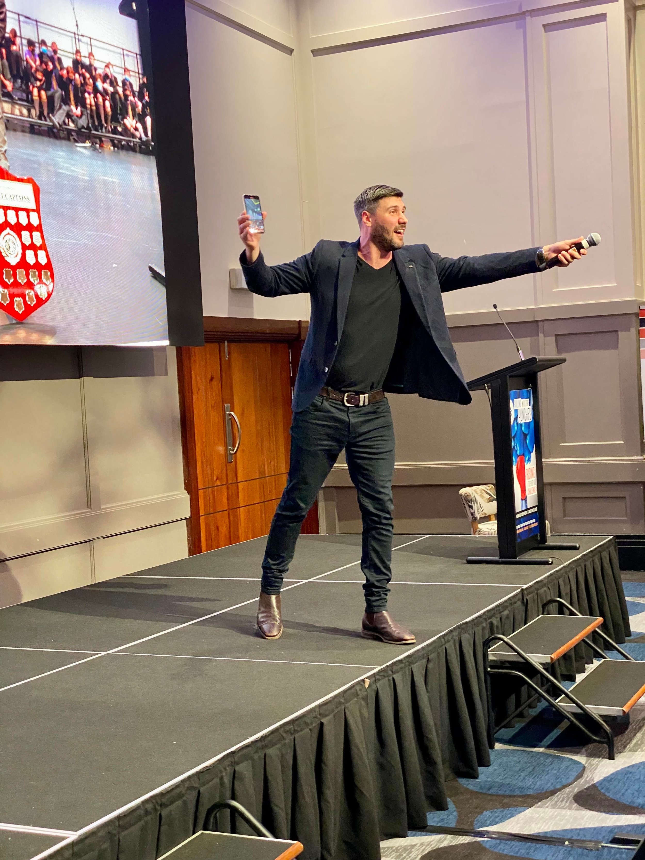 Seamus Evans - NOT your average speaker