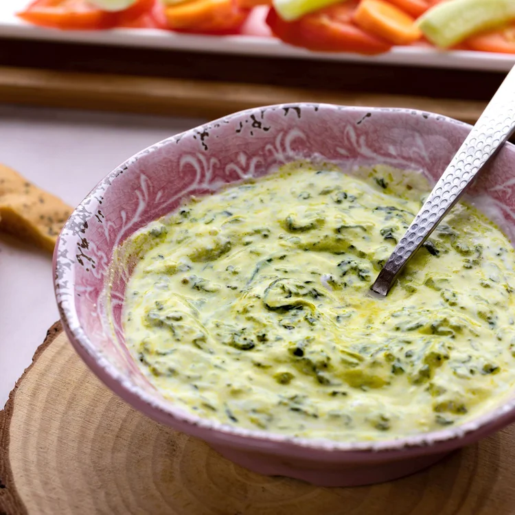 Palak/Spinach Raita — Bites & Bokeh