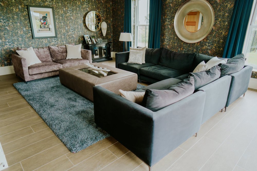 LIVING ROOM — CUBBIN & BREGAZZI