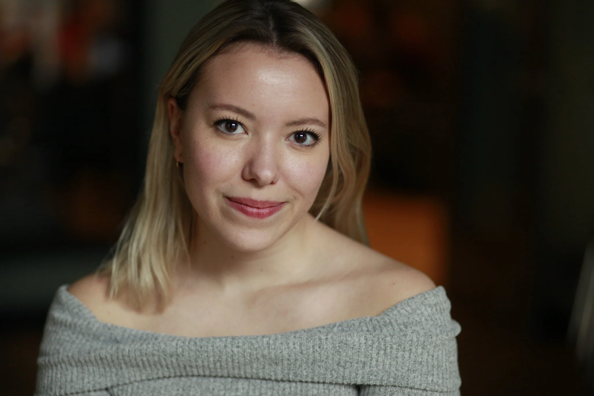 Headshot + Resume — Mia Walsh Corbett