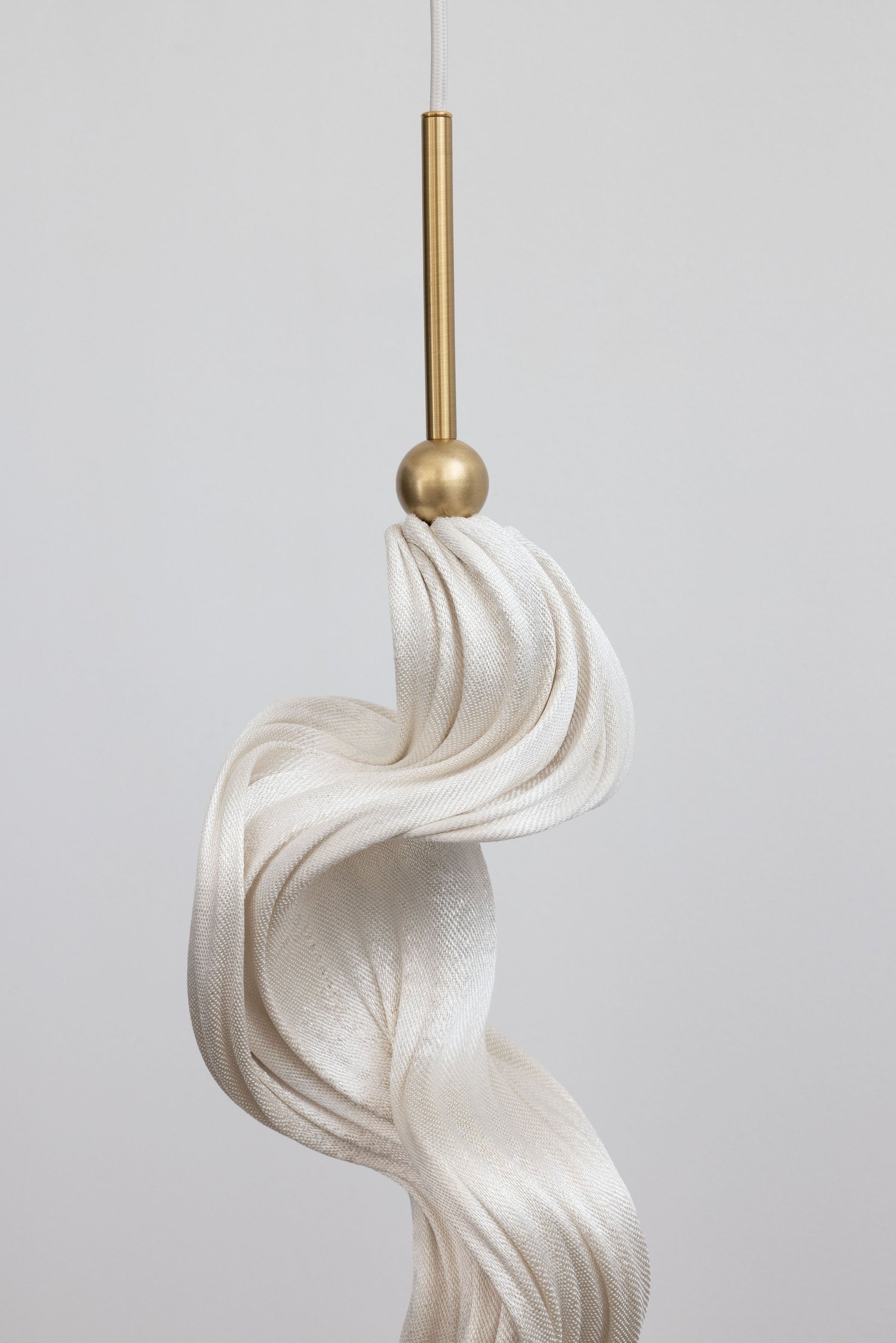 Diva Hanging — SWADOH