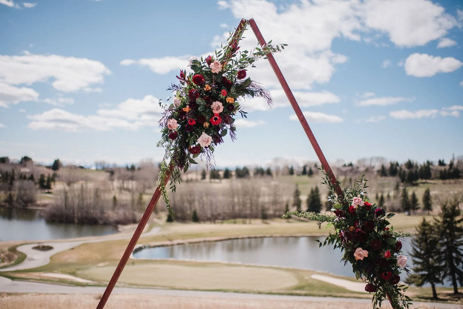 Joyful Bearspaw Golf Course Wedding | Diane Davidson Weddings