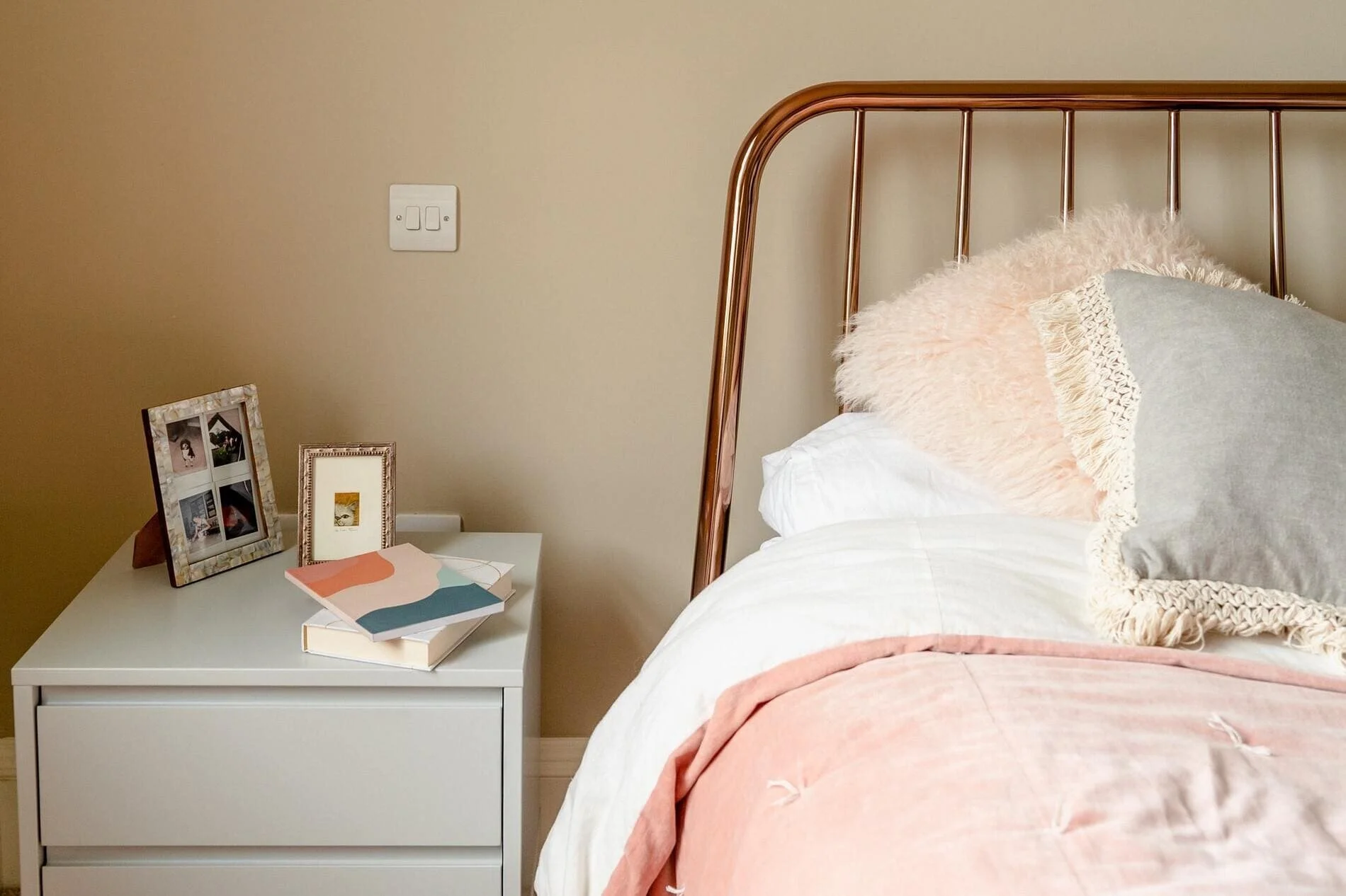 How to Make your Room Aesthetic and Cozy — Miss Tea Positive