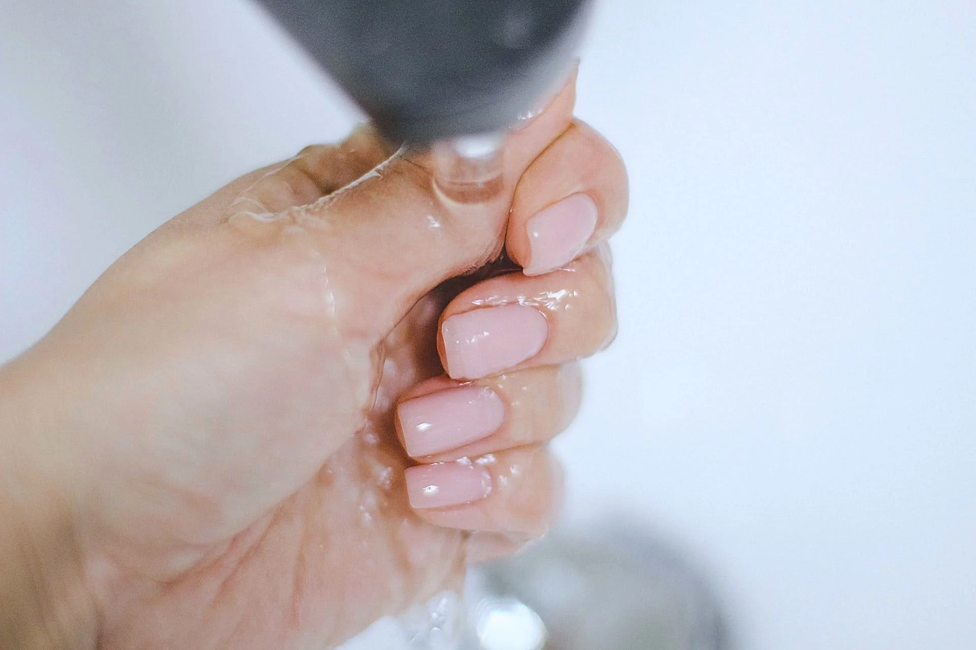 Personal Hygiene in the Workplace: 25 Tips — Miss Tea Positive