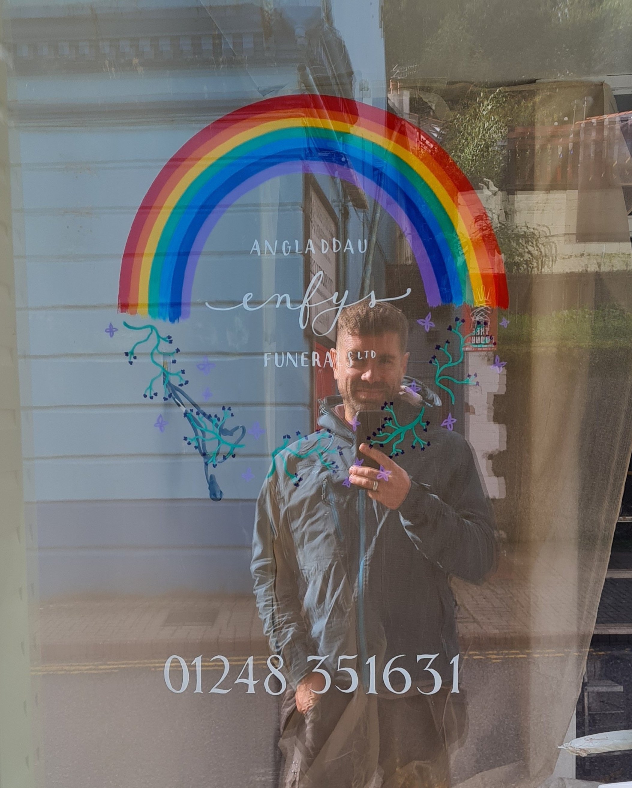 Momo Signs North Wales Traditional Hand Painted Signwriting Gold Leaf ...