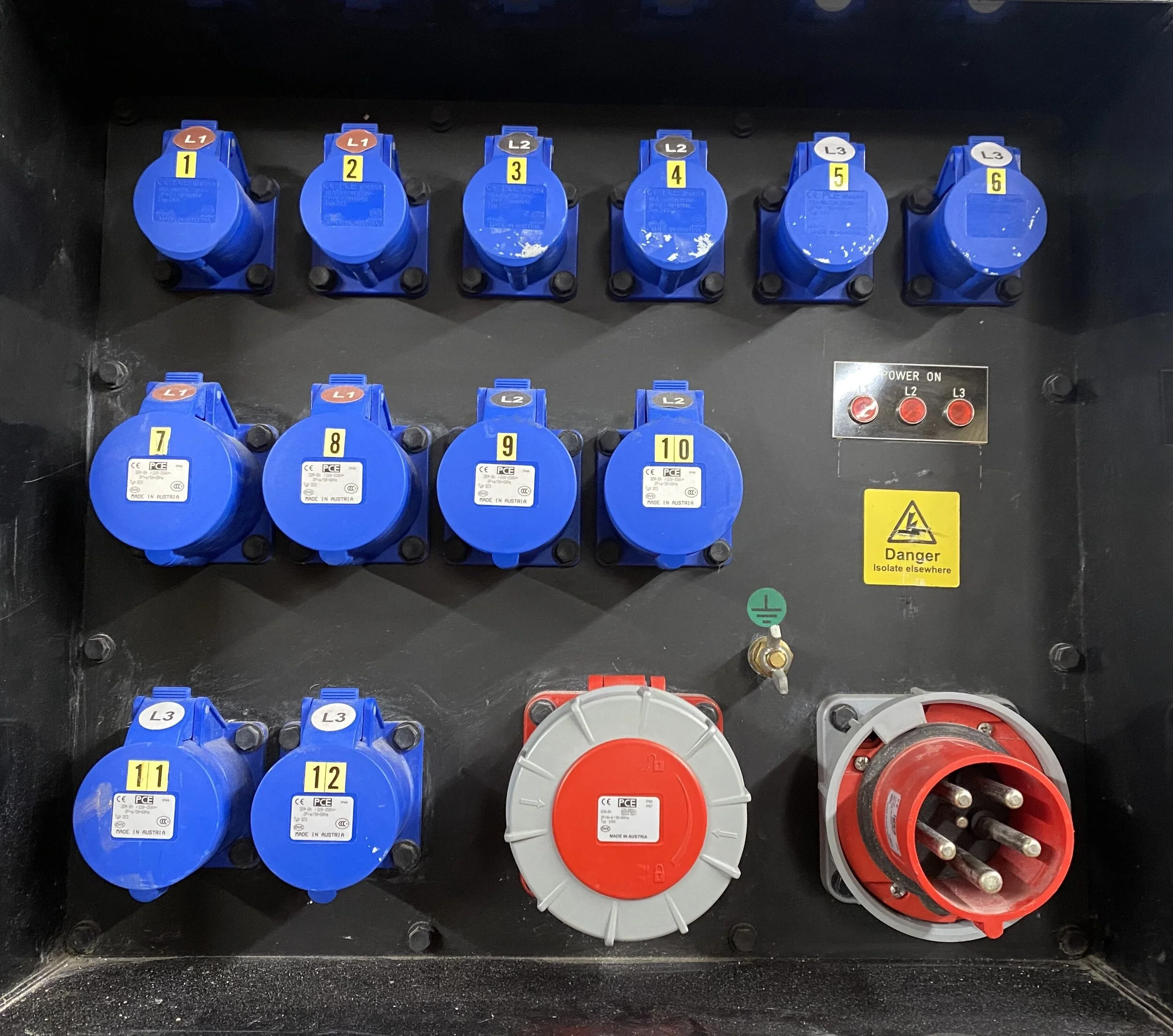Single Phase 16A 1x16 1 4x13 1 Stage Engage single-phase-16a-1x16-1-4x13-1-stage-engage