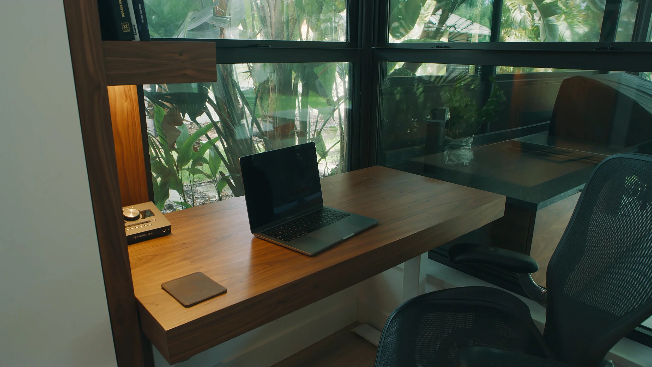 How to Create Your Remote Work Retreat: Kelli's Five Favorite Home ...