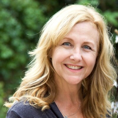 FriYAY Friends: An Interview with Kristin Esser — String & Story