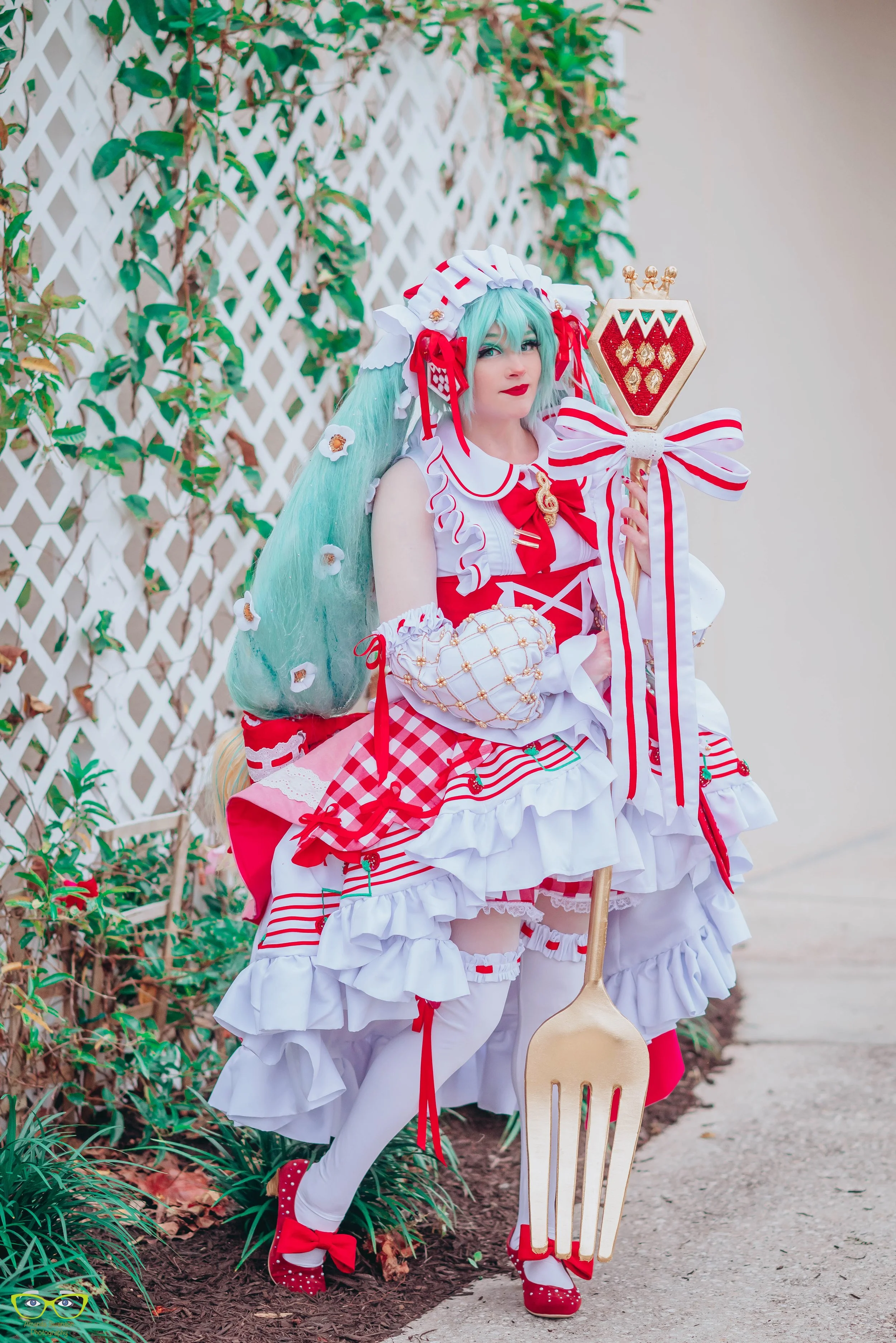 Cosplay Bandcamp — String & Story