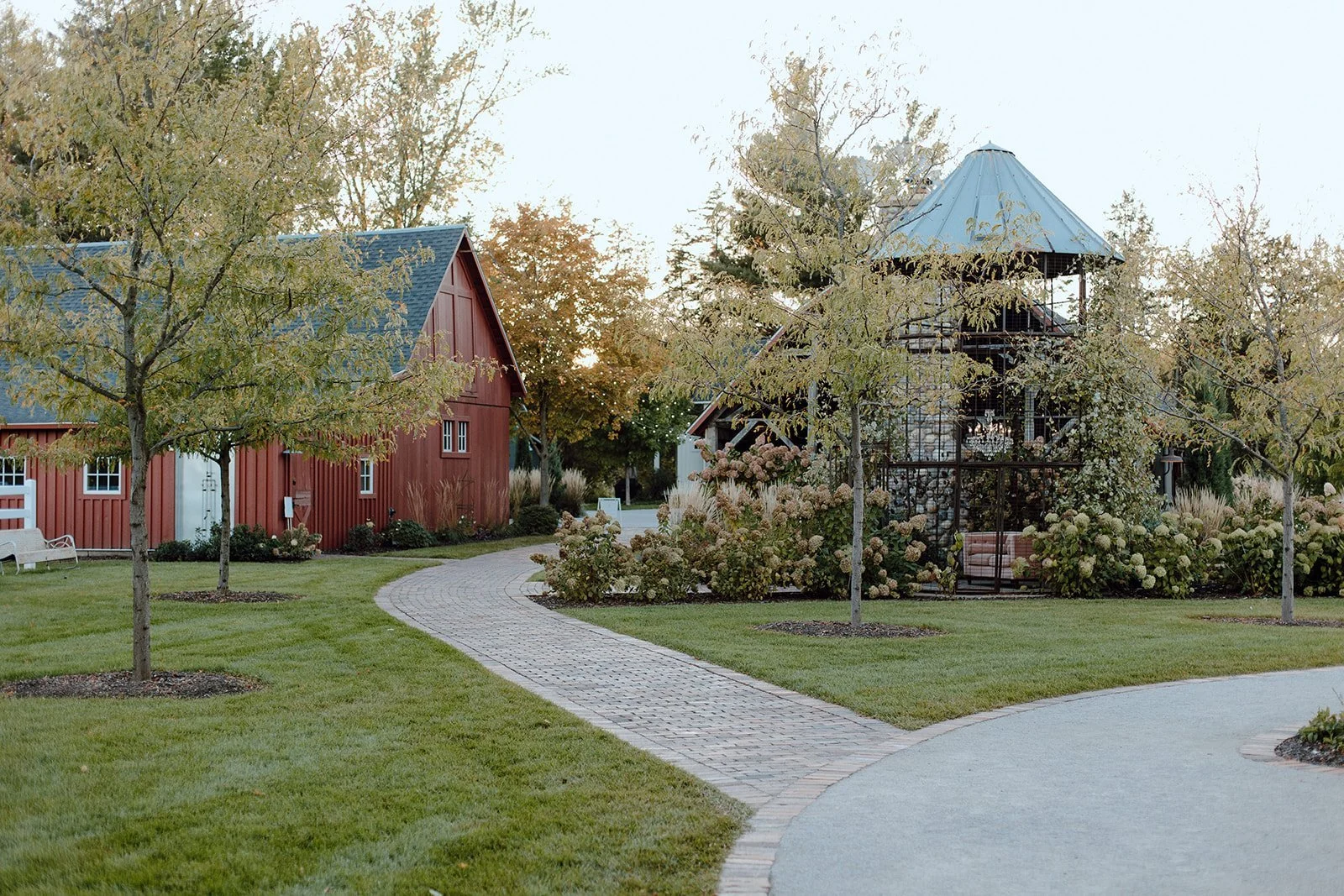 Romantic Fall Wedding at Redeemed Farm — MN + WI Wedding Planner ...