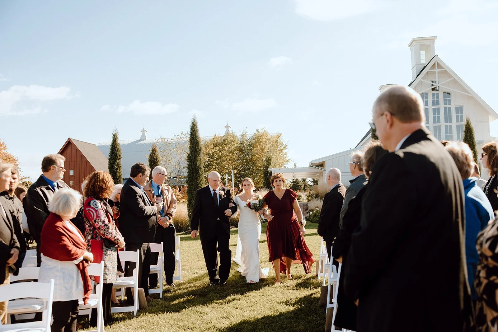 Romantic Fall Wedding at Redeemed Farm — MN + WI Wedding Planner ...