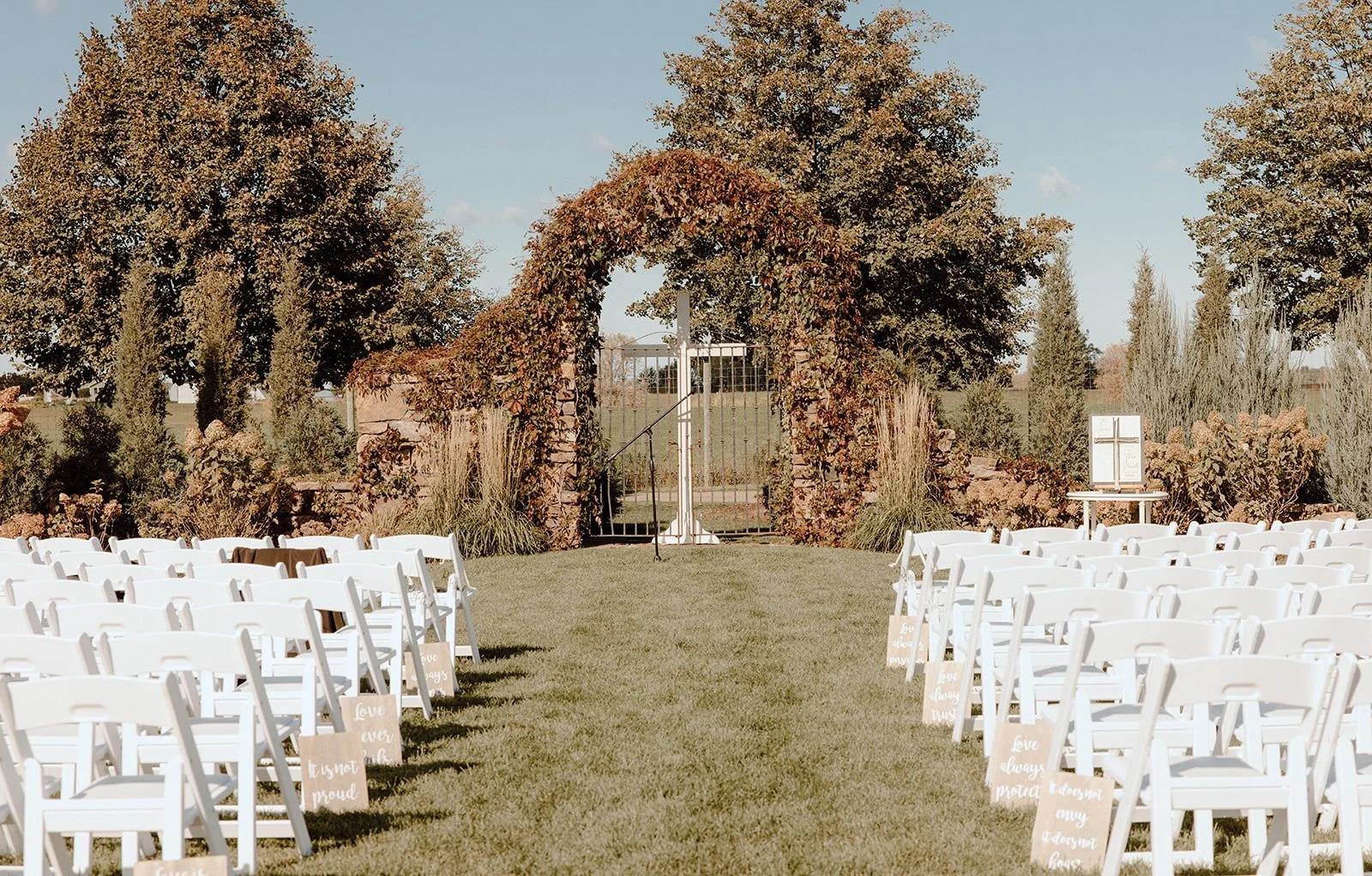Romantic Fall Wedding at Redeemed Farm — MN + WI Wedding Planner ...