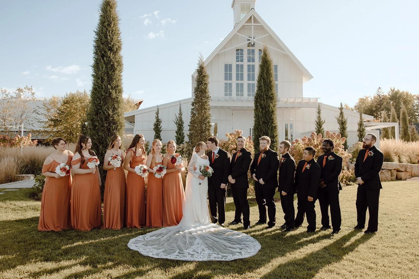Romantic Fall Wedding at Redeemed Farm — MN + WI Wedding Planner ...