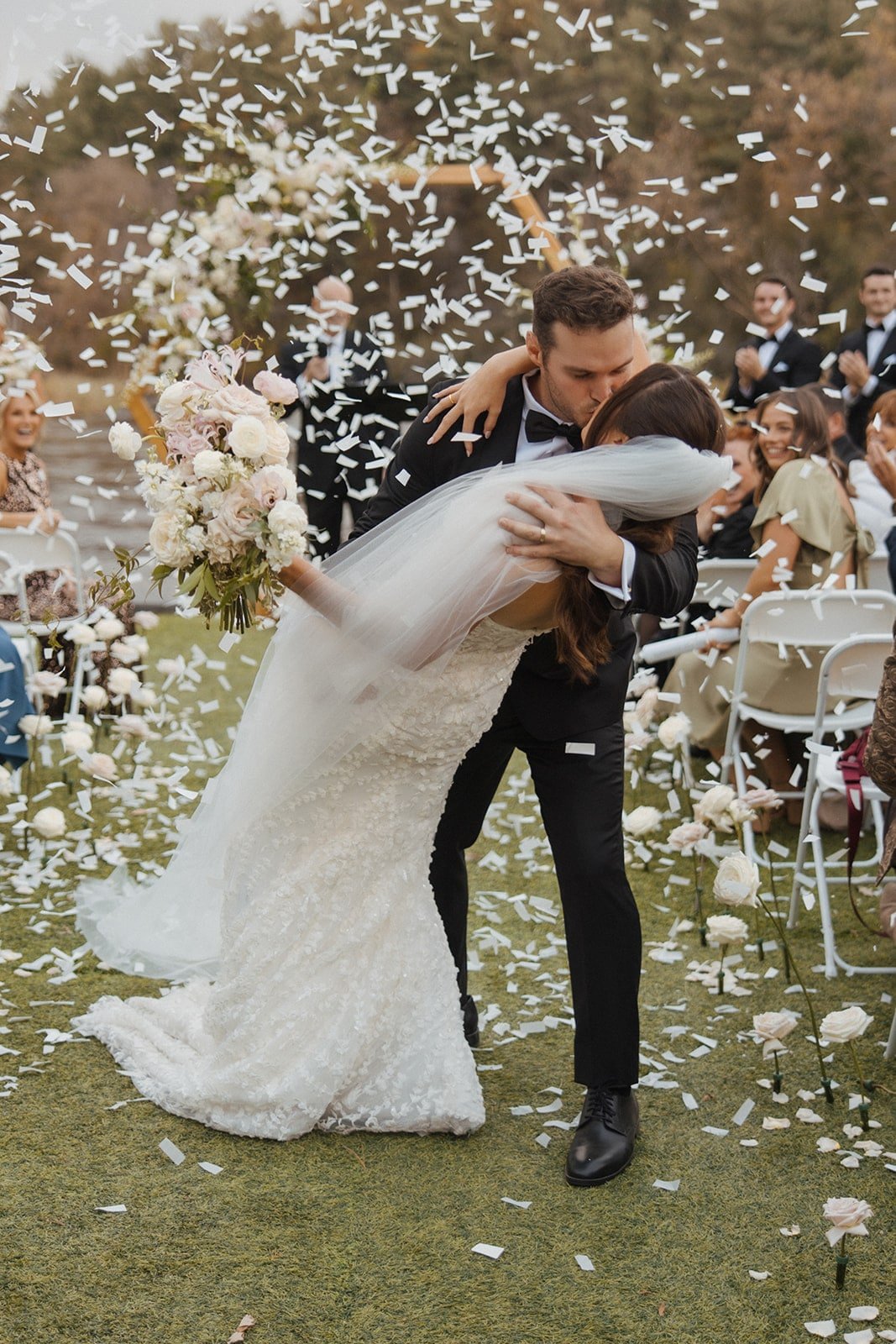 Grand exit wedding 60 photos - Astyledwedding.com