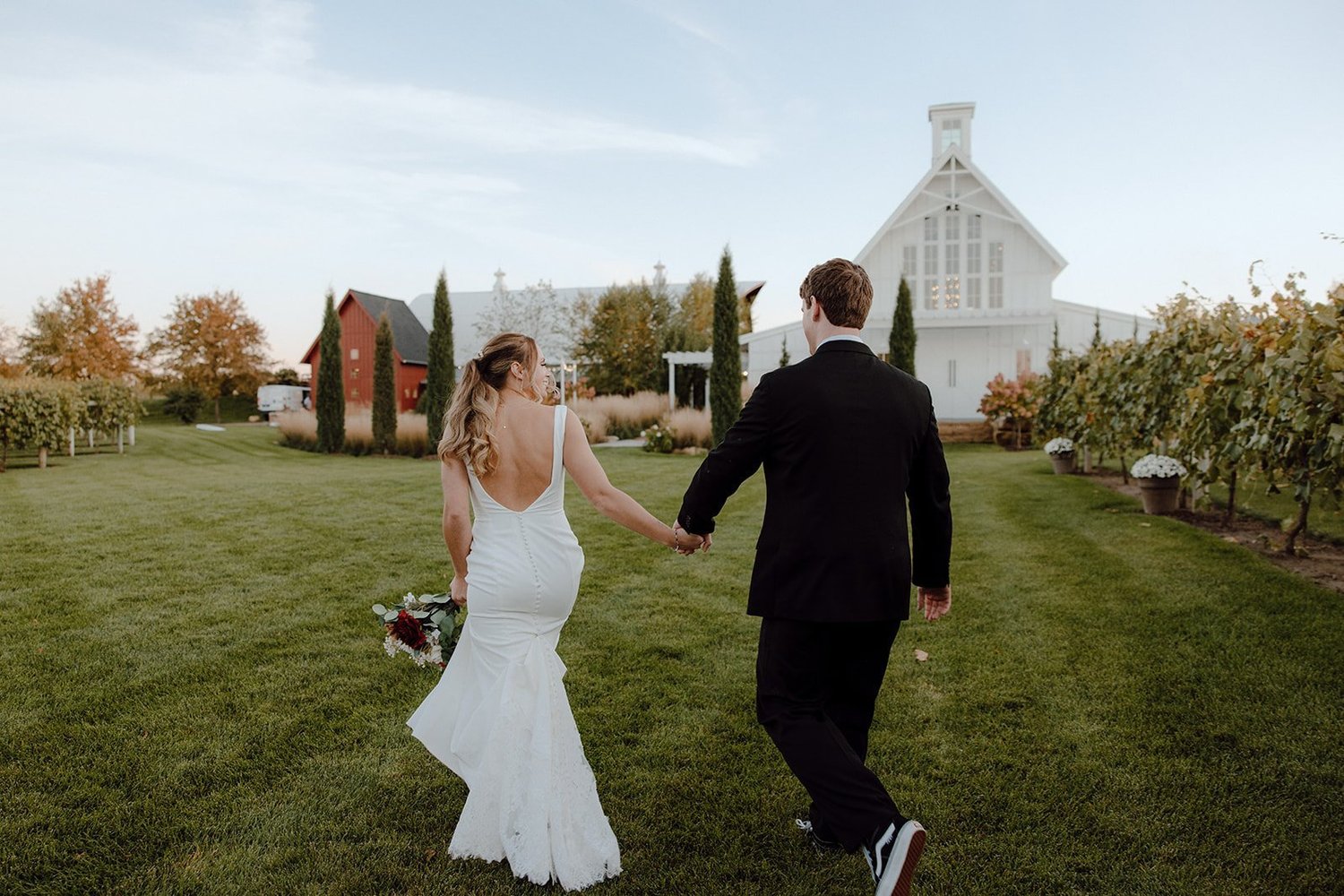 Romantic Fall Wedding at Redeemed Farm — MN + WI Wedding Planner ...