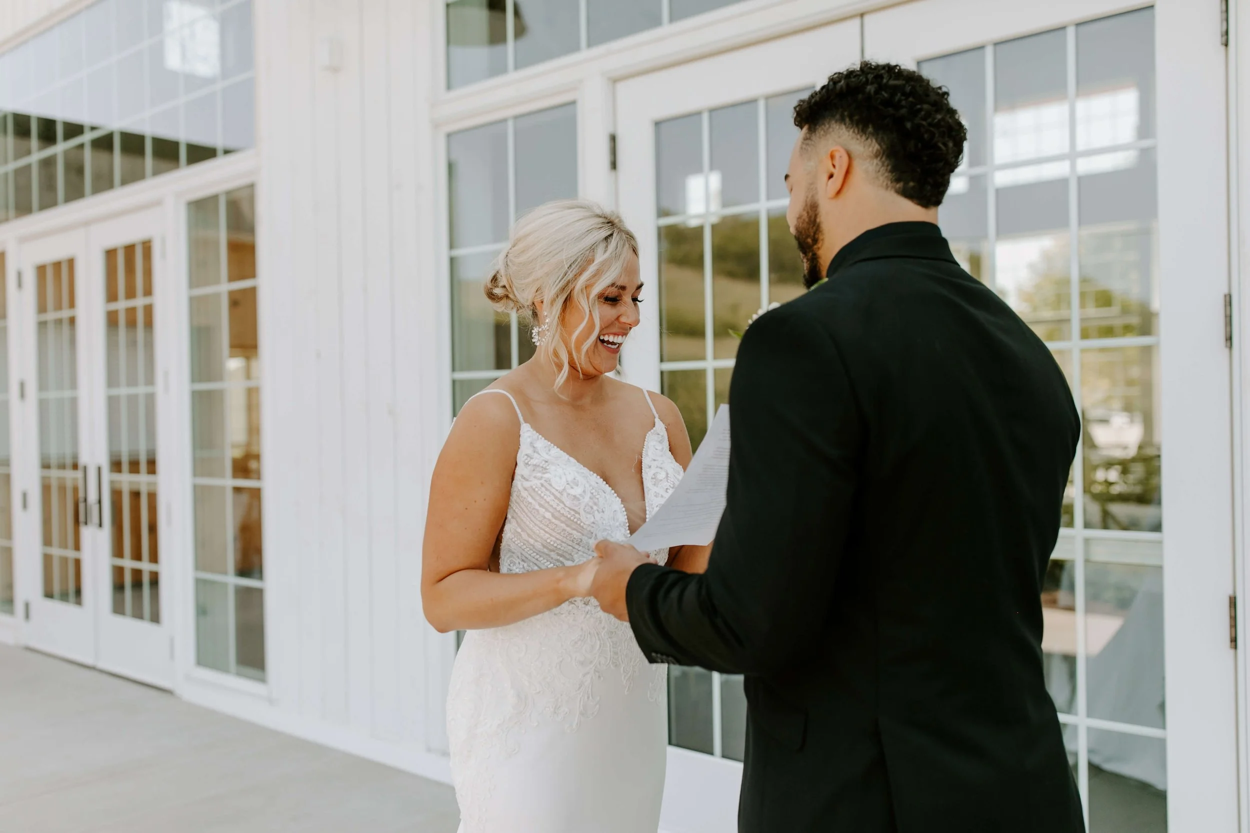 Why You Should Do a First Look with Your Partner on Your Wedding Day ...