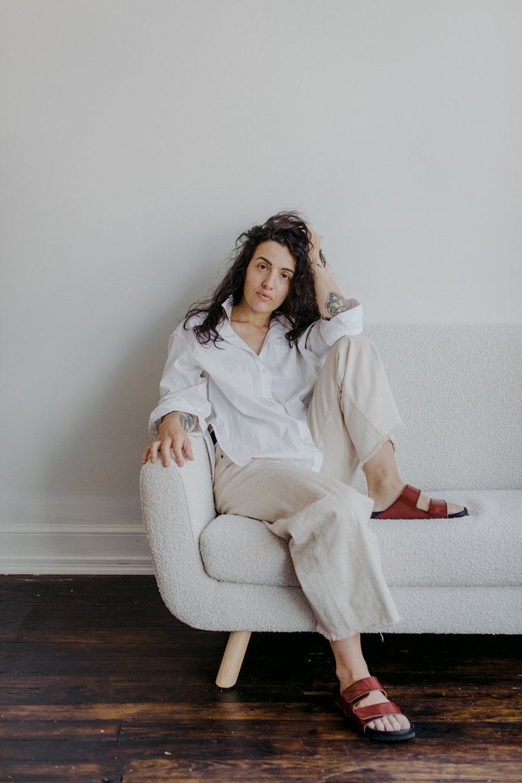 People — Kate Thompson