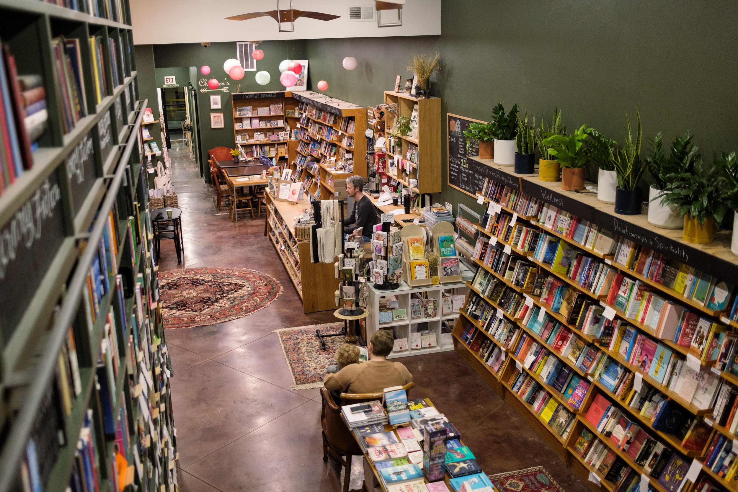 Our Story — Pearl's Books