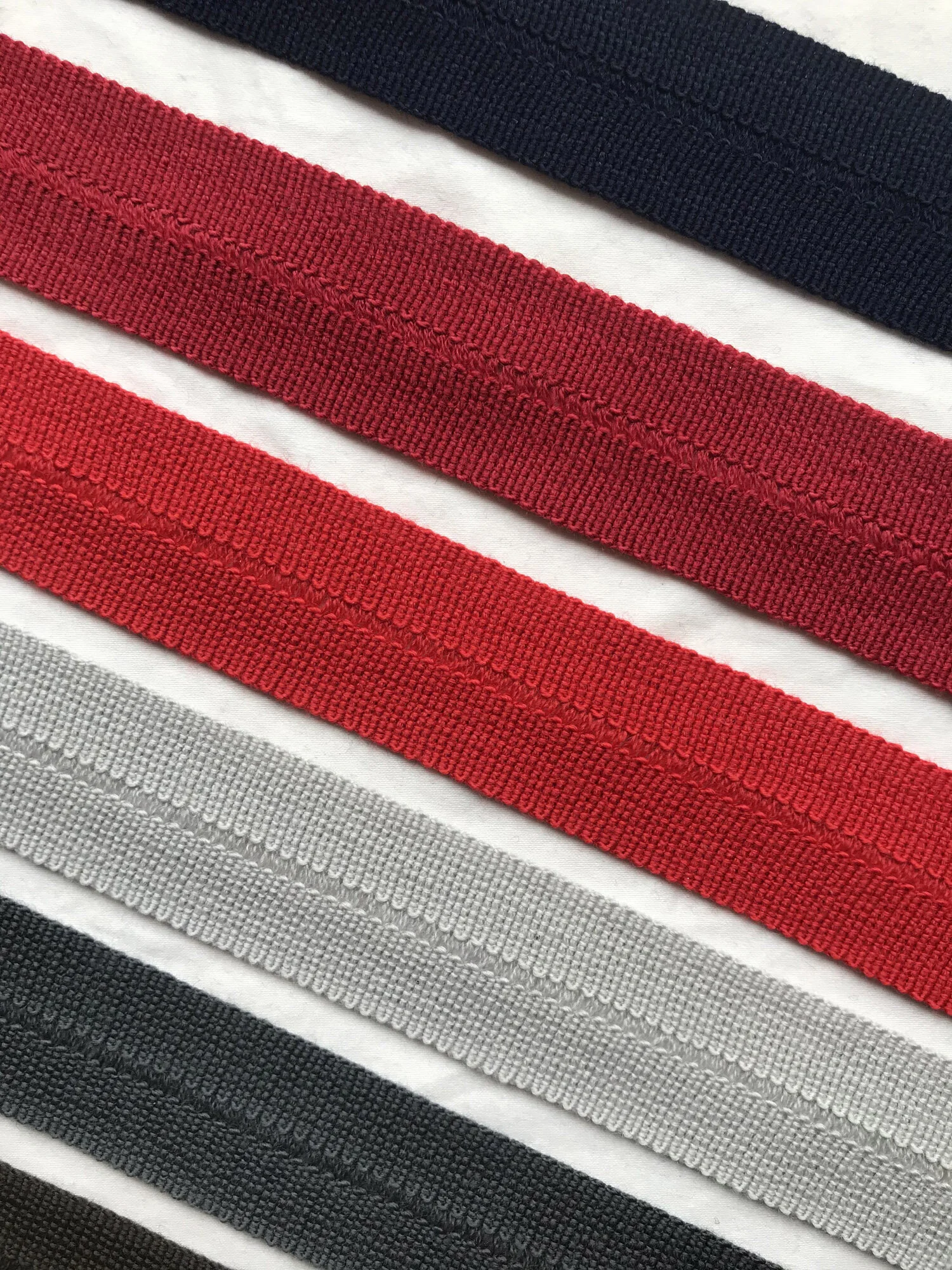 Warm and Cool Red Wool Petersham Fold Over Binder — L'Etoffe Fabrics Online