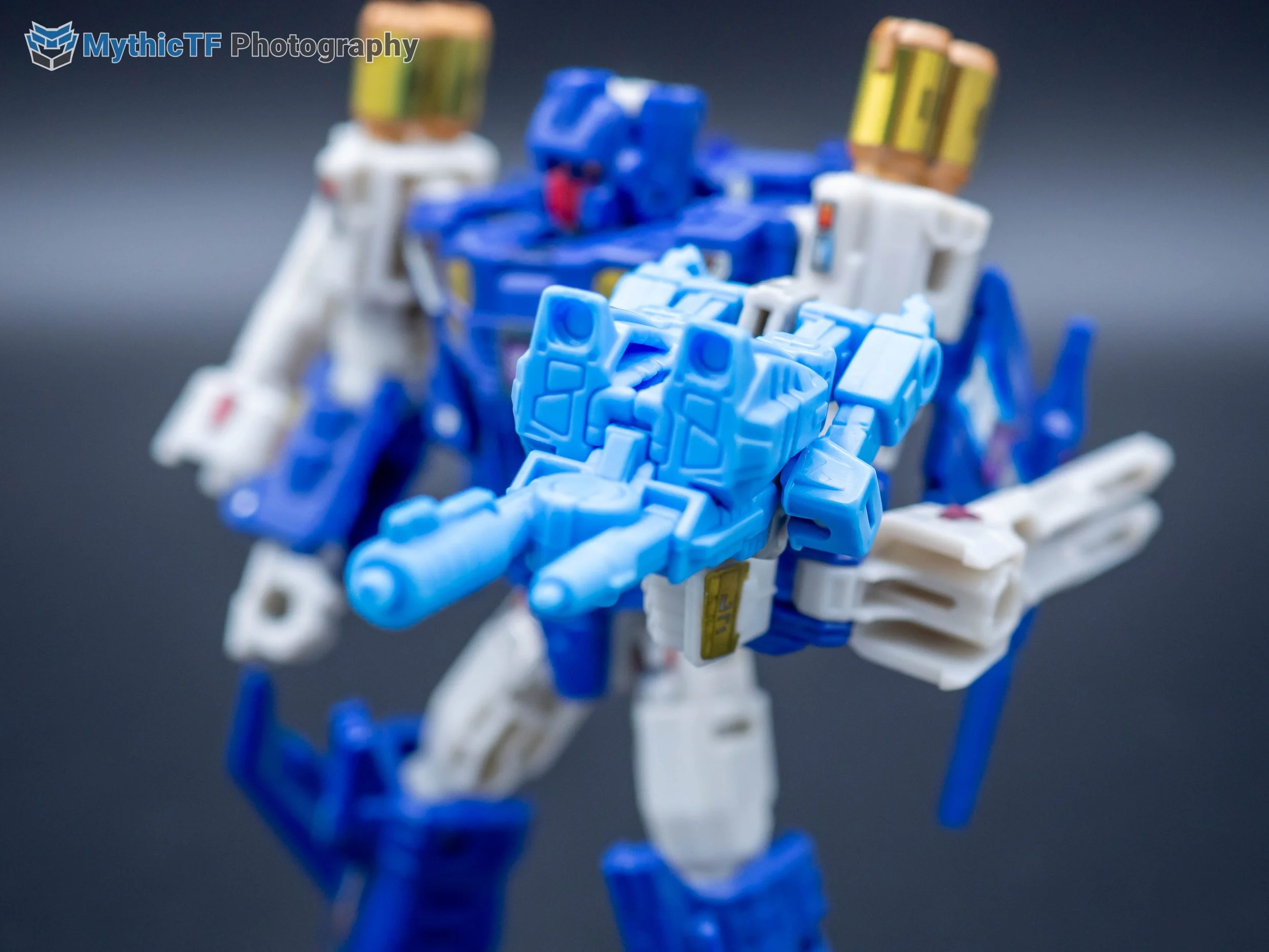 Transformers WFC: Siege Blowpipe Gallery — Mythic TFs