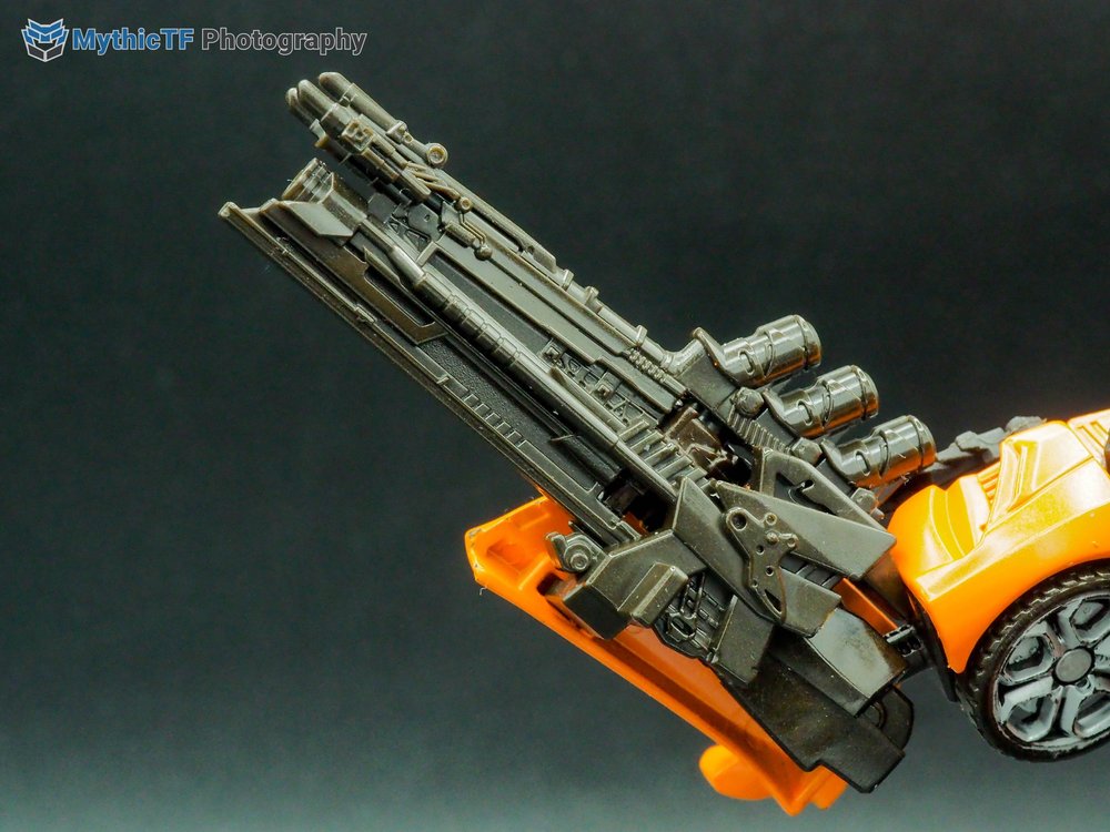 Transformers Studio Series Shadow Raider — Mythic TFs