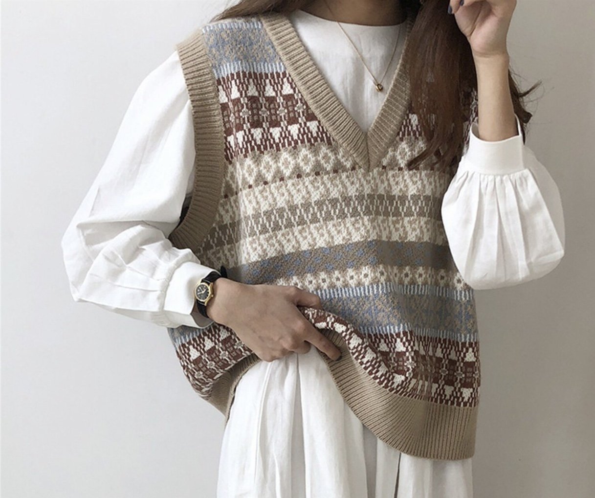How to style a sweater vest: over 5 outfit ideas — martinamanca.com