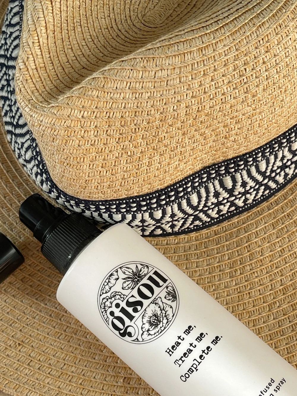 How to protect your hair during summer — martinamanca.com