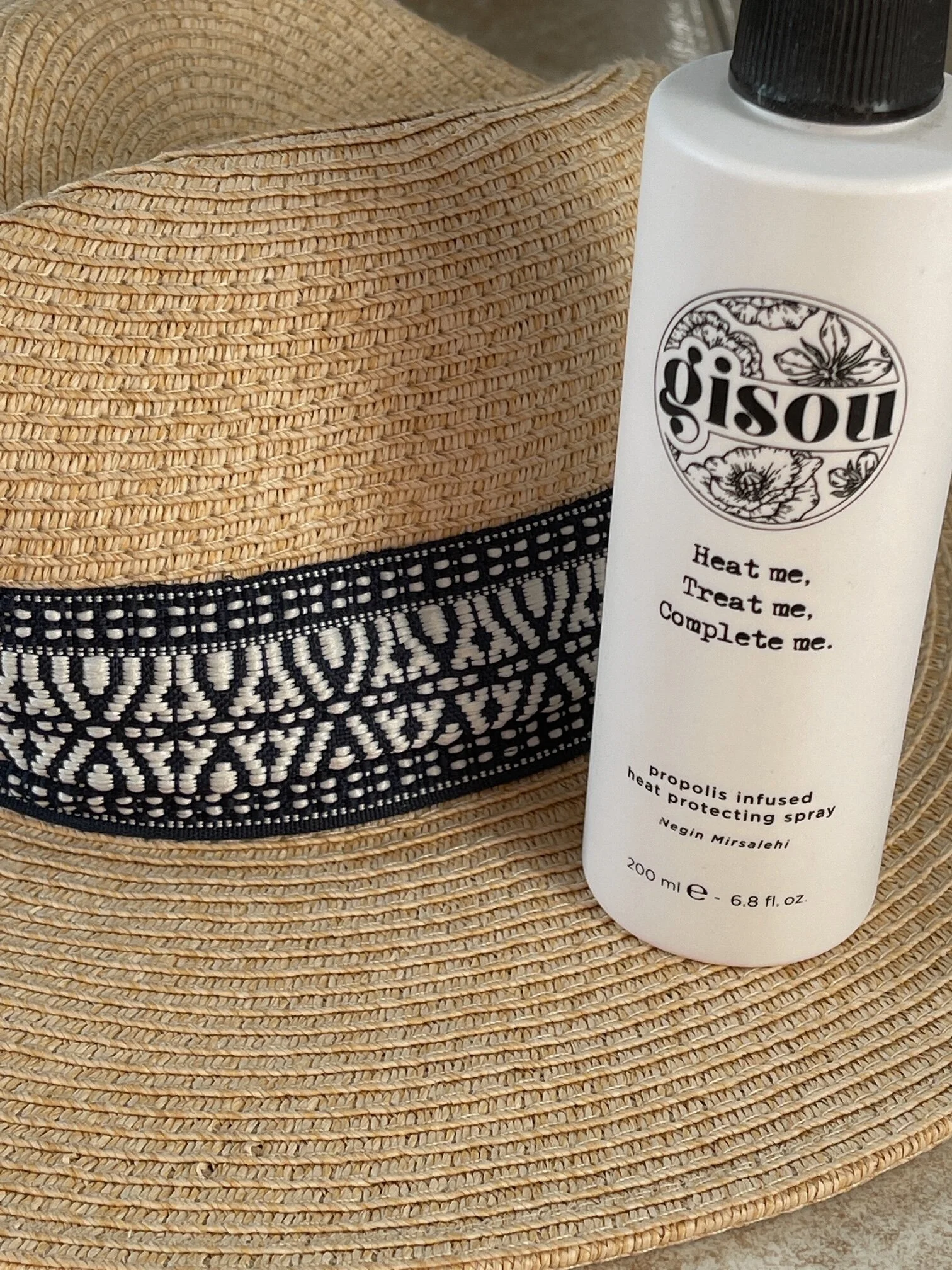 How to protect your hair during summer — martinamanca.com