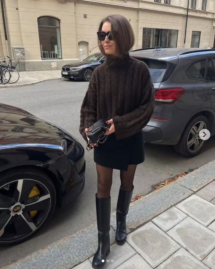 How to Style Boots for Fall-Winter 2024: 5 Chic Outfit Ideas That Are ...