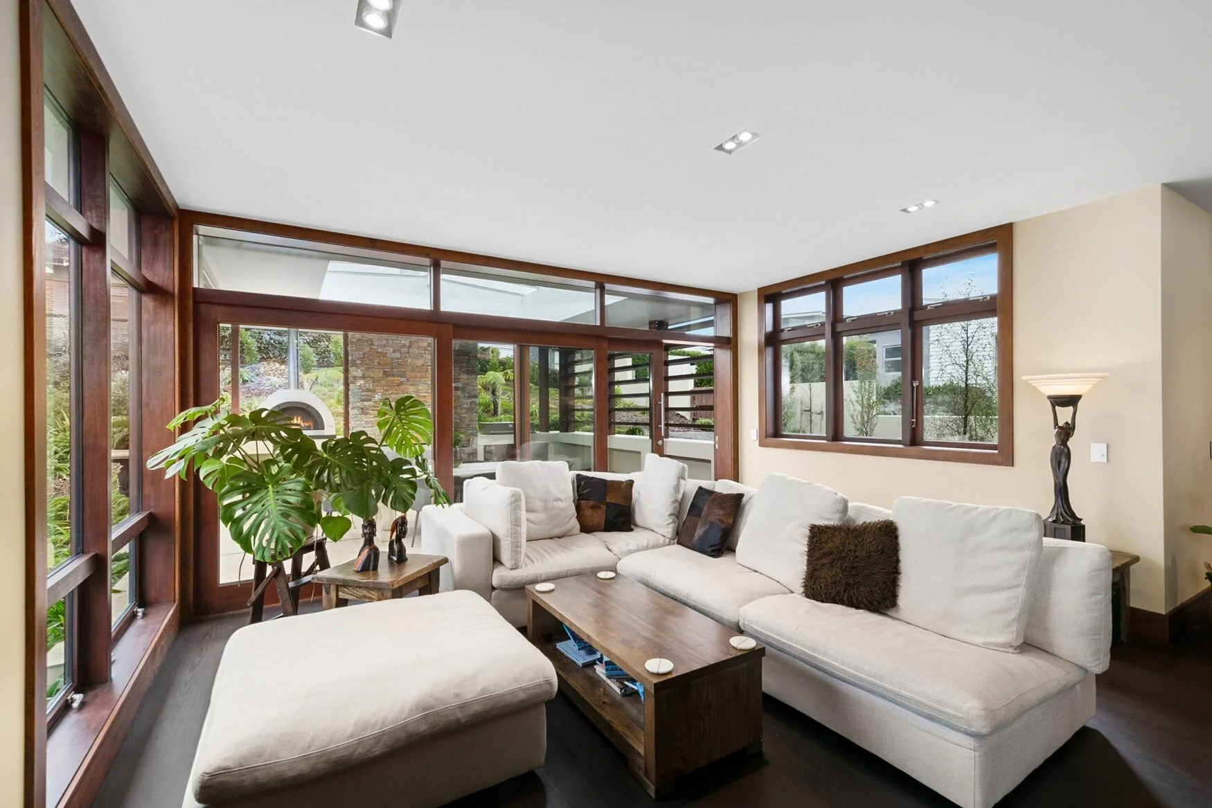 Well Hung Joinery — Master Joiners Best Compliant Timber Joinery Award