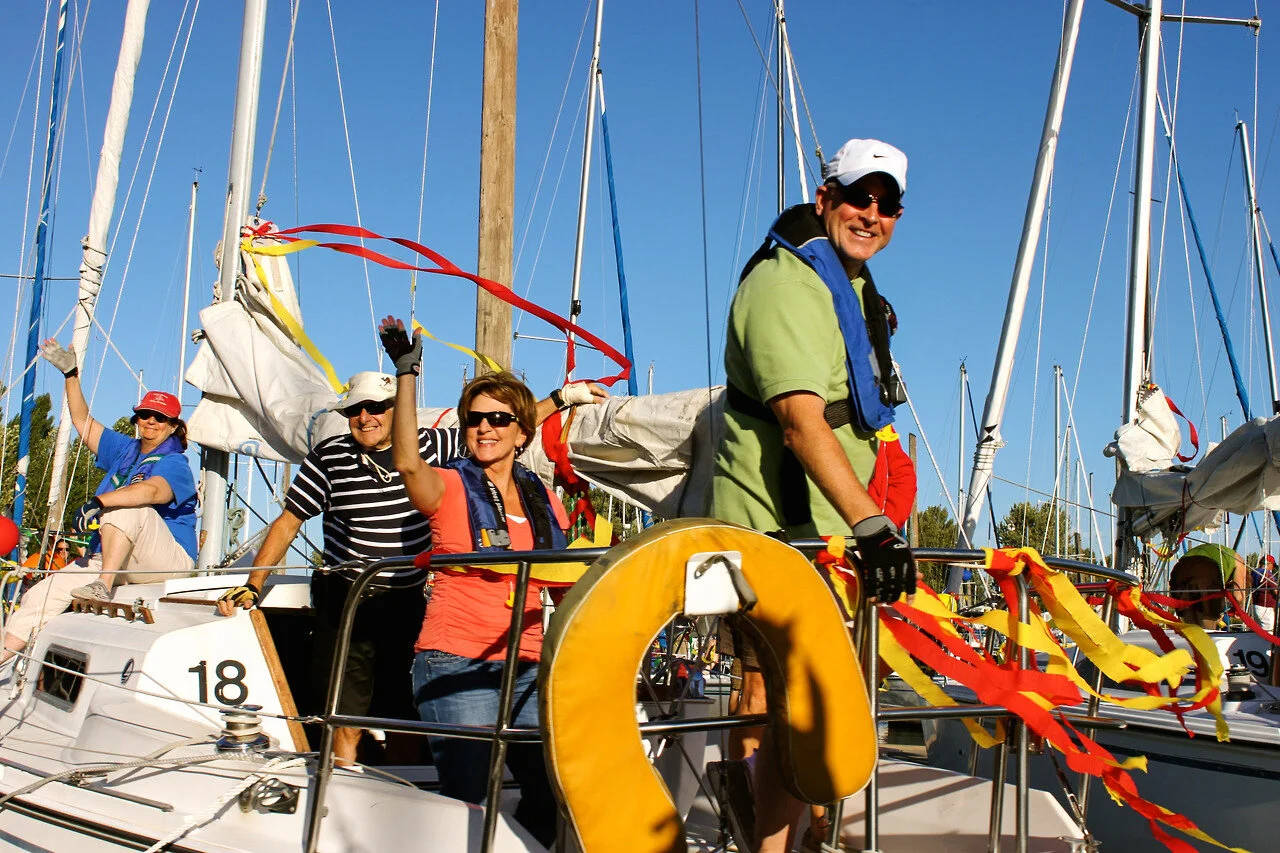 Island Sailing Club — Island Sailing School & Club