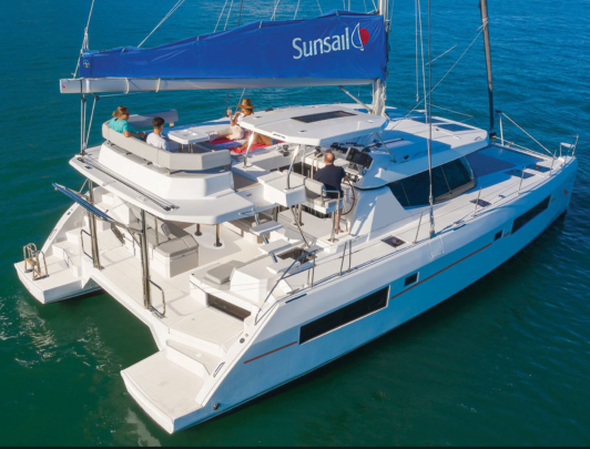 Island Sailing School & Club