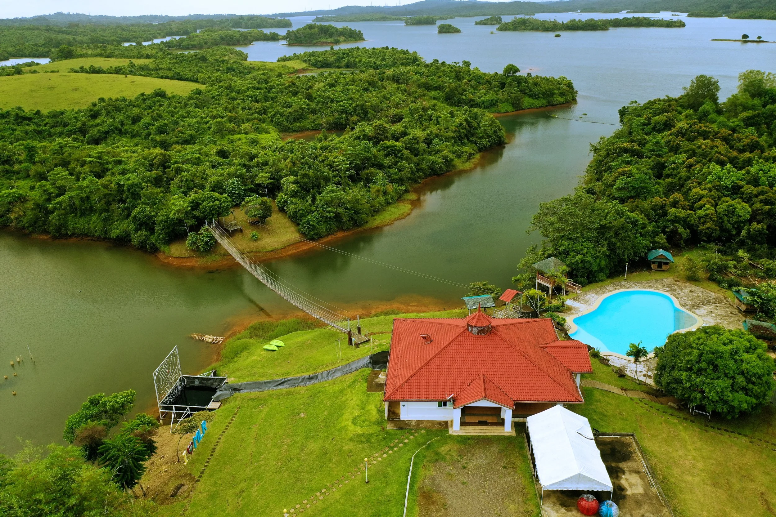 Mountain Lake Resort