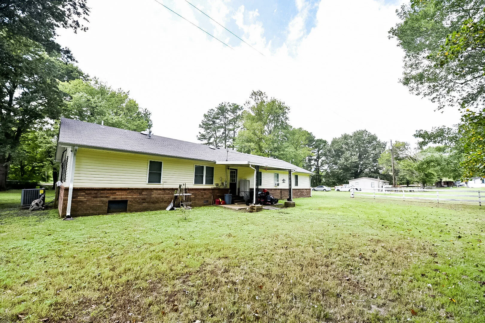 Gallery 1 — Collier Realtors