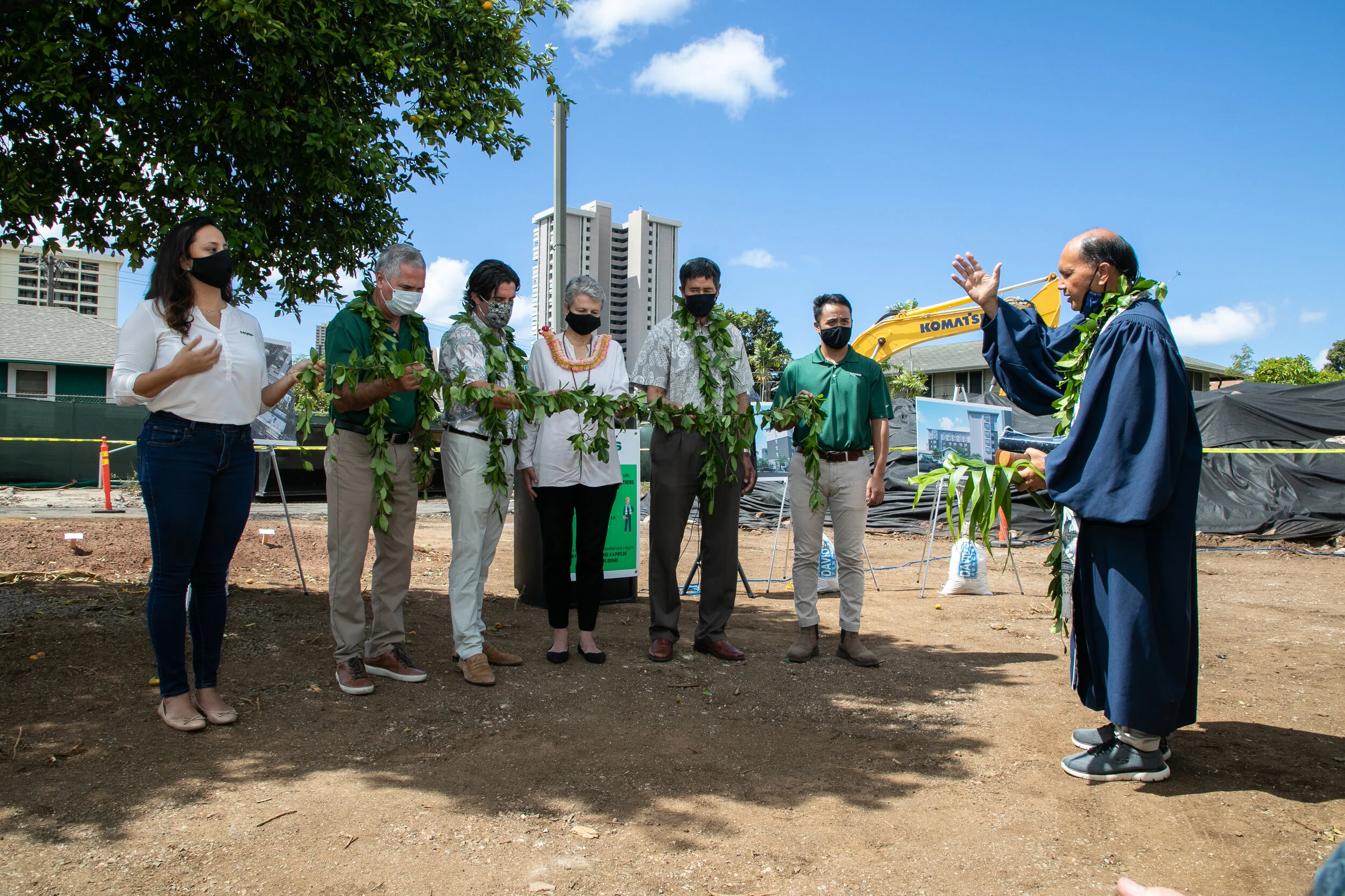 Hale Makana O Moʻiliʻili — Ikenakea
