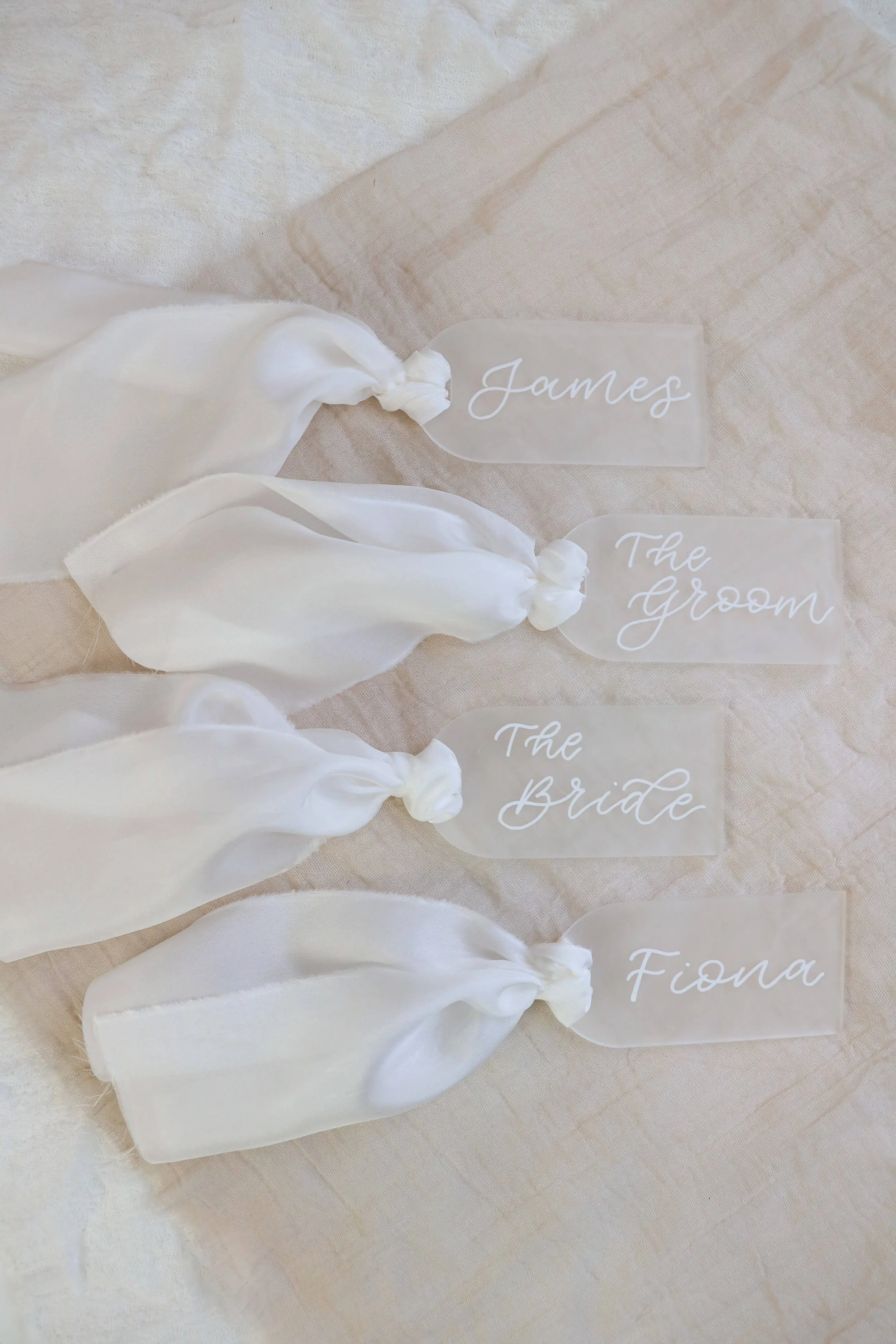 Handwritten, beautiful place cards | Bewilderly — Bewilderly