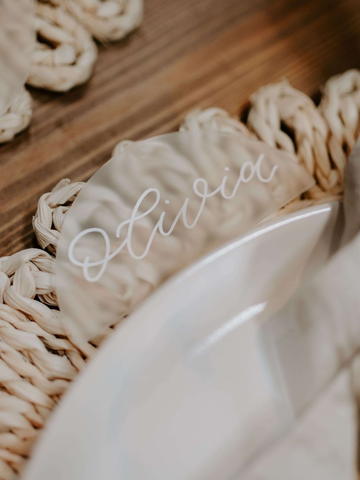 Handwritten, beautiful place cards | Bewilderly — Bewilderly