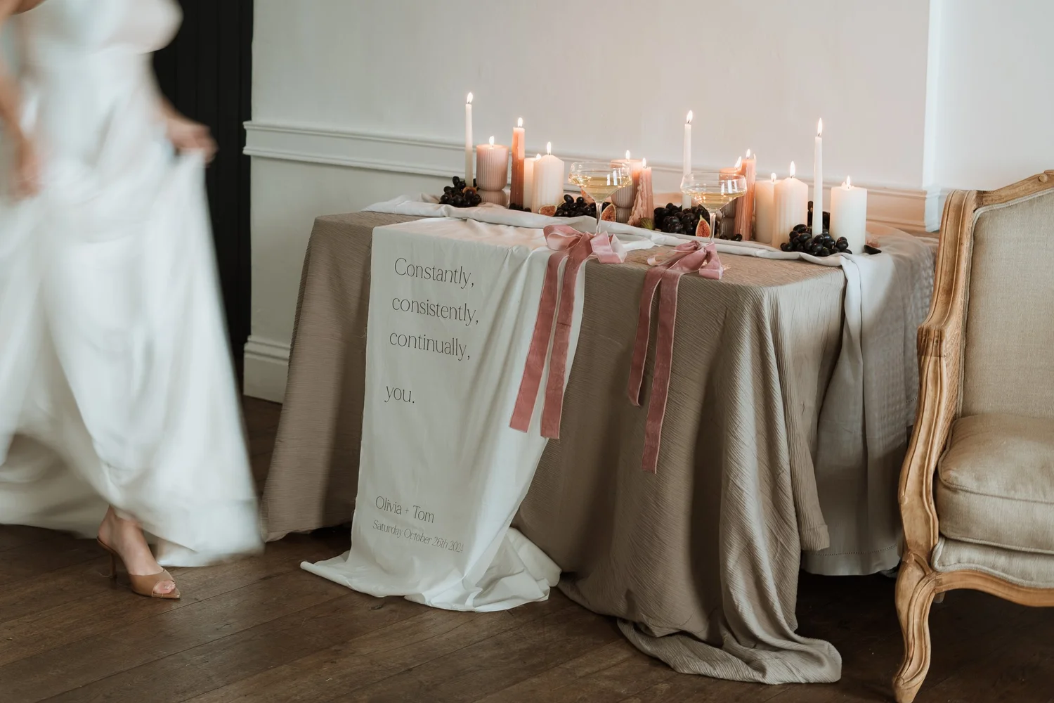 Hand painted welcome signs for stylish couples | Bewilderly — Bewilderly