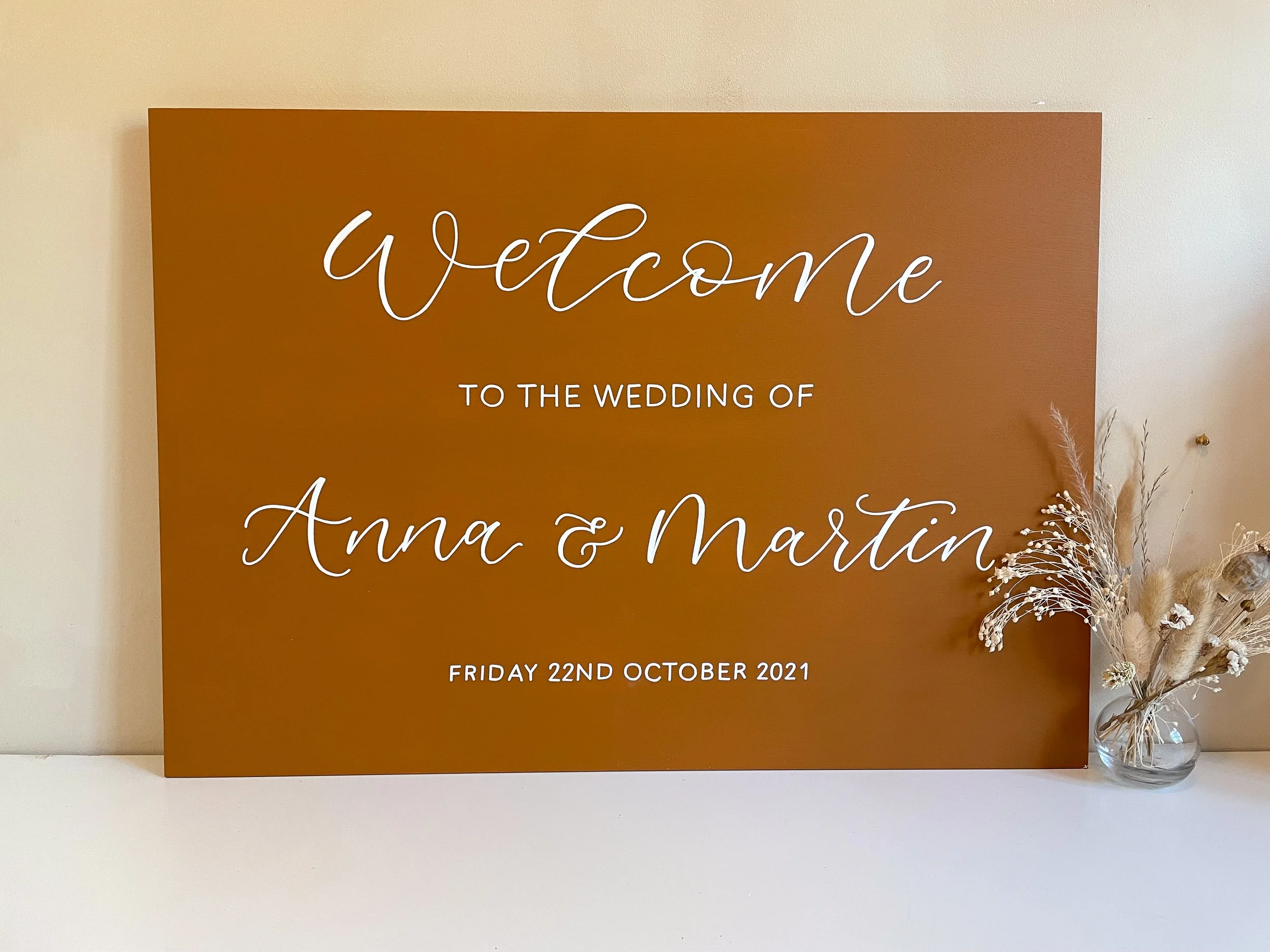 Hand painted welcome signs for stylish couples | Bewilderly — Bewilderly